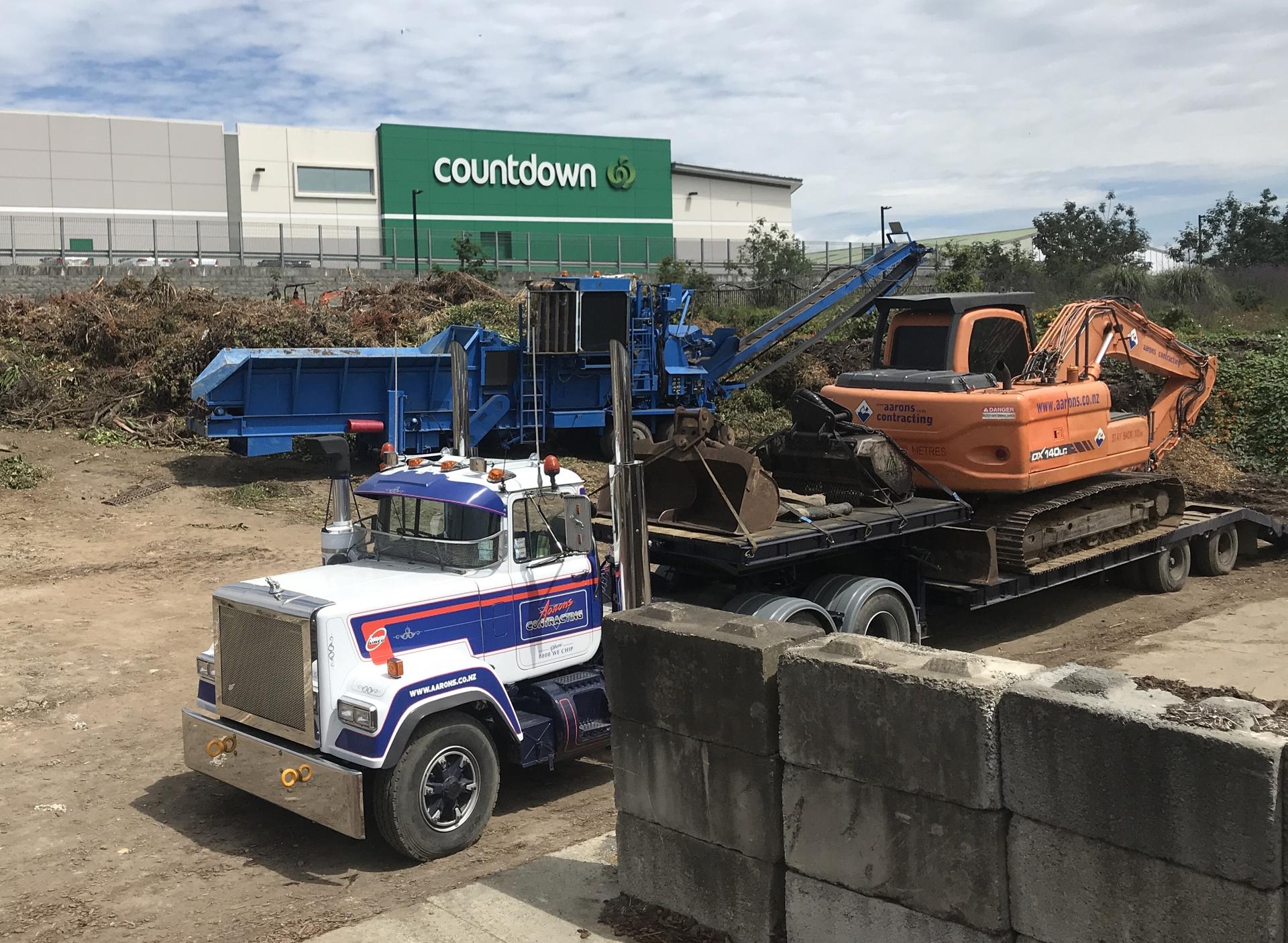 Greenwaste Grinding Auckland | Aaron's Contracting | Free Quote